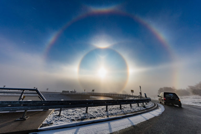 Atmospheric Optics: The Jena diamond dust halos - Marco Rank